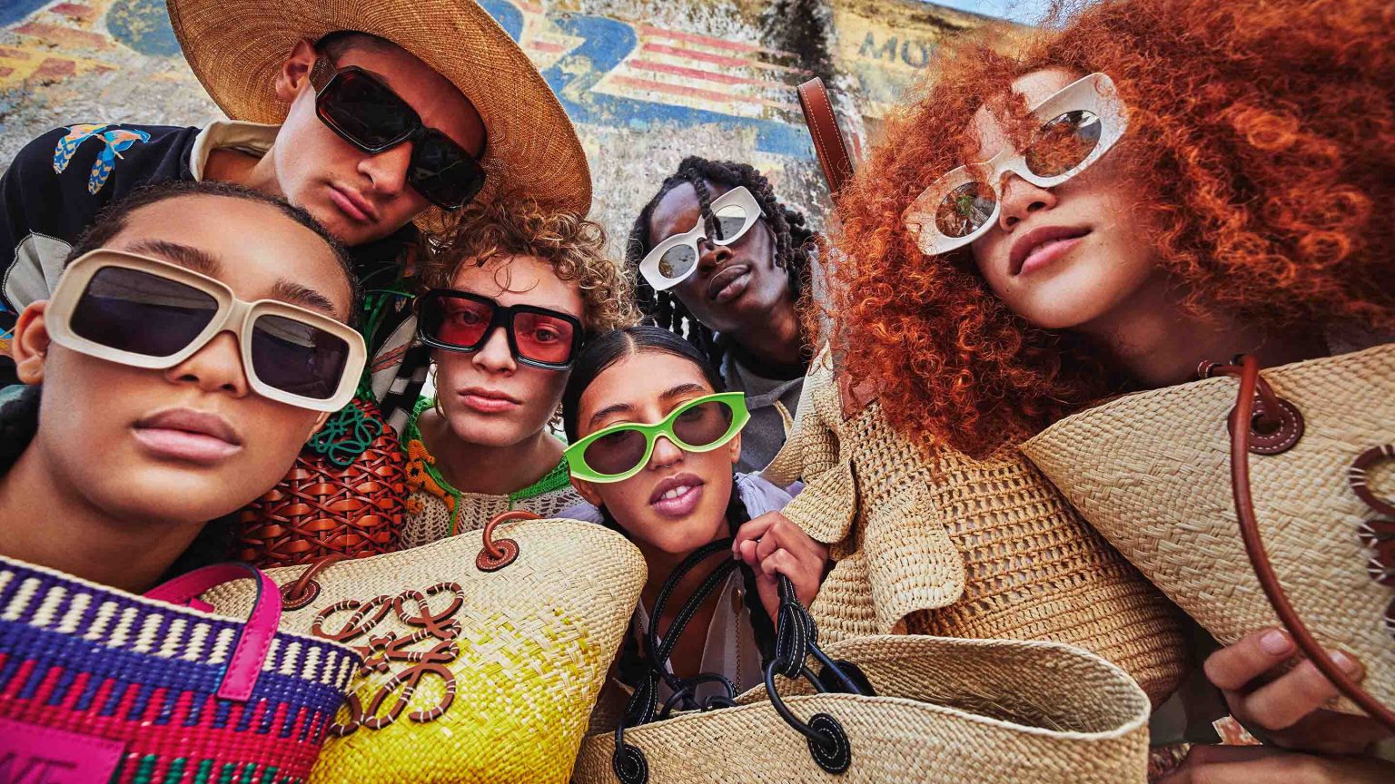 Fashion Cycles: Understanding The 5 Stages Of A Trend